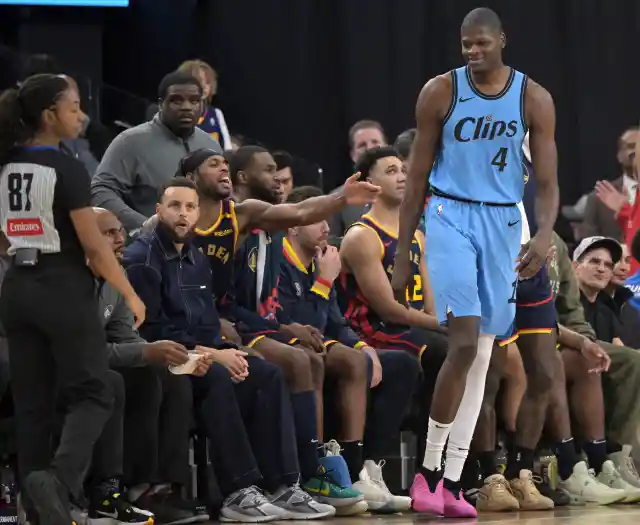 Former Lottery Pick Mo Bamba Officially Back In the NBA After Landing ...